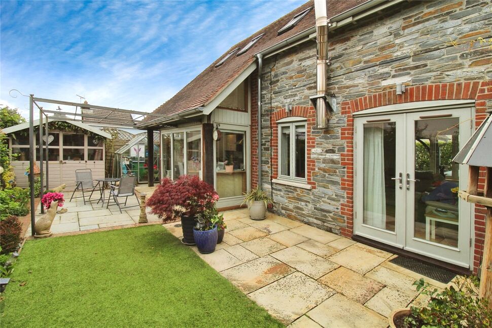 3 Bedroom Detached House For Sale Highweek Village Newton Abbot Tq12