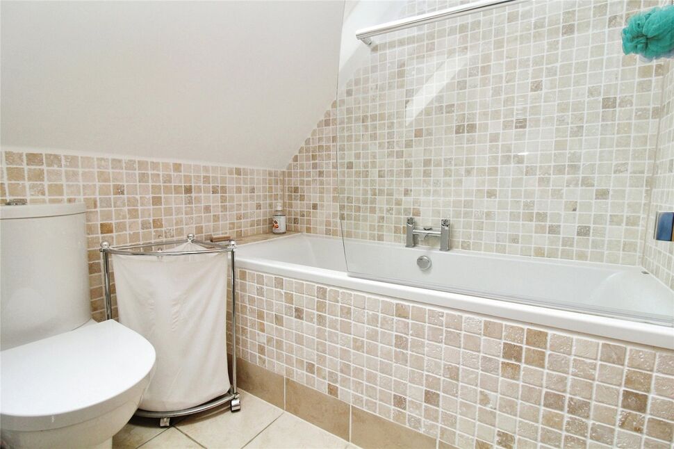3 Bedroom Detached House For Sale Highweek Village Newton Abbot Tq12