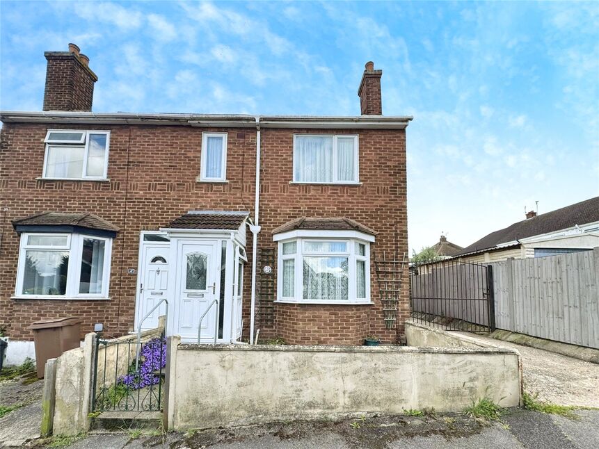 3 Bedroom End Terrace House For Sale Harvey Road Rainham Me8 £275 000